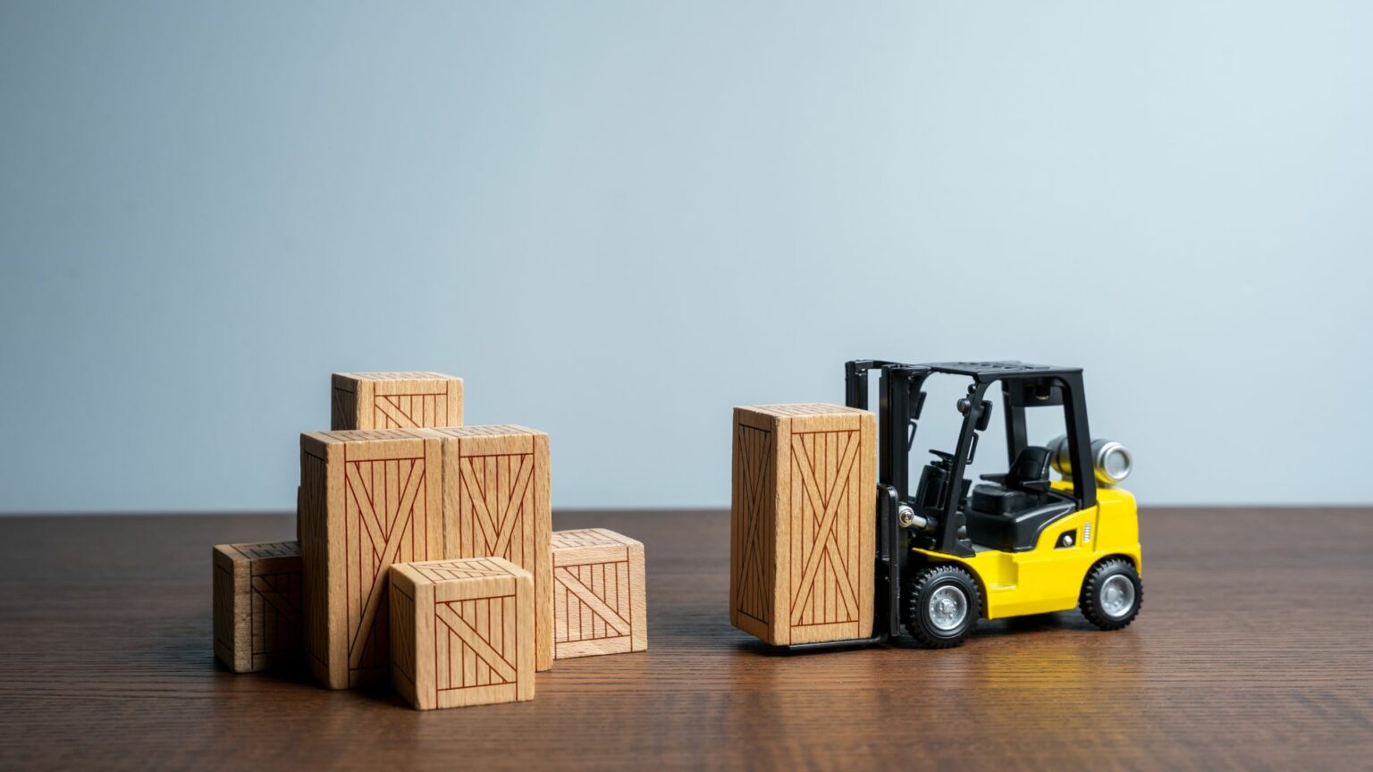 Comment structurer un entrepôt de manière optimale : quelles sont les ...